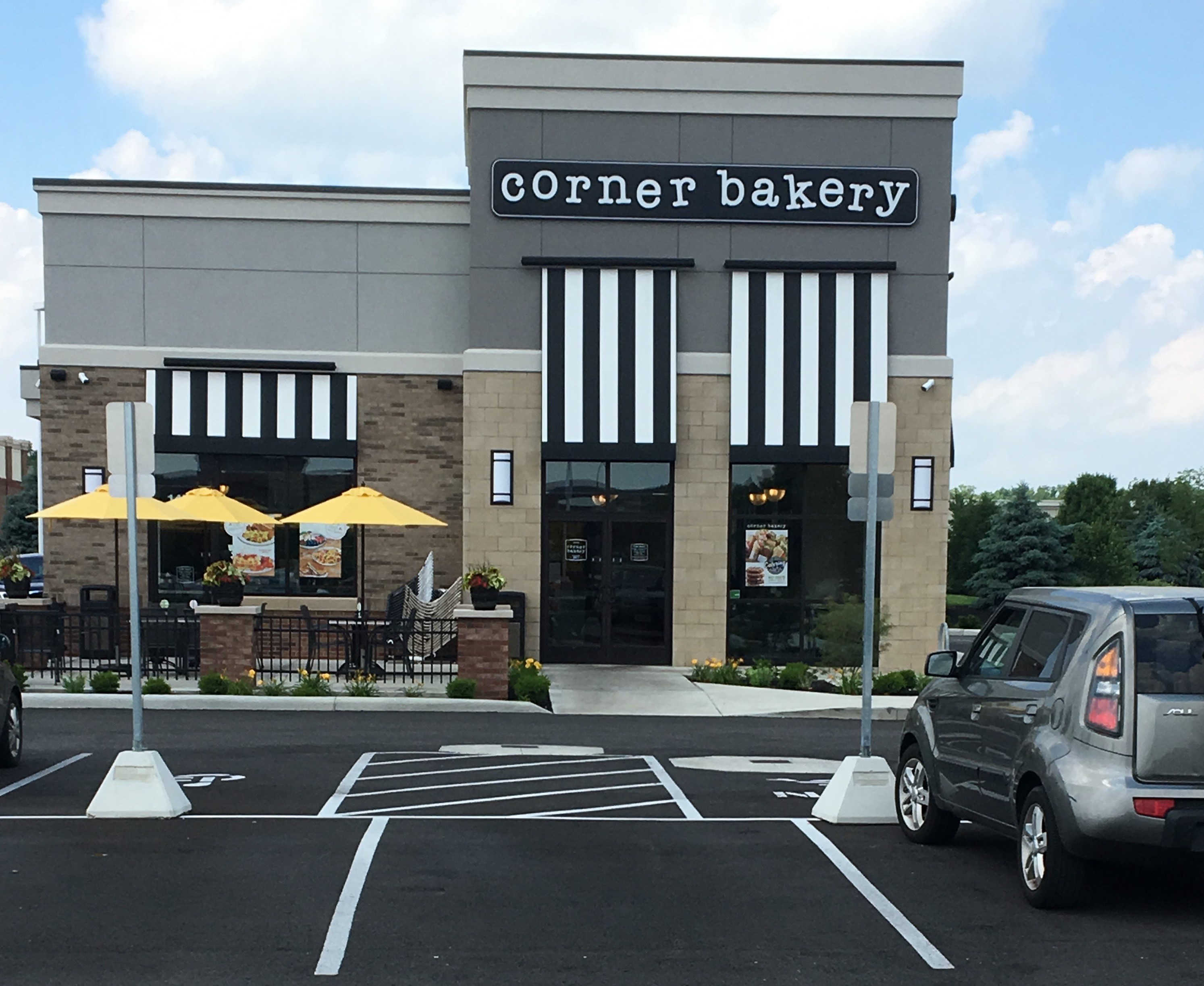 POLARIS - Corner Bakery is Now Open